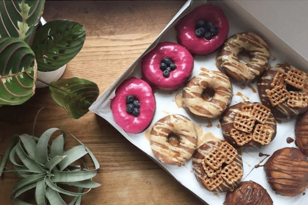 There's a Vegan Doughnut Pop-up Happening at Kinsman Men's Shop This ...