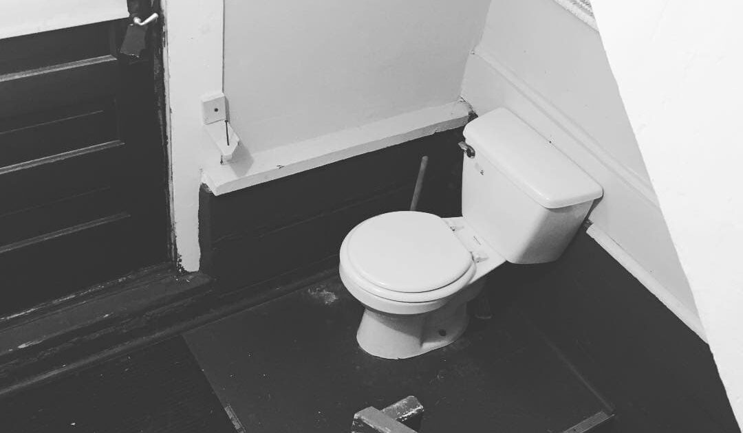 Classic Pittsburgh: The Pittsburgh Toilet - Made In PGH