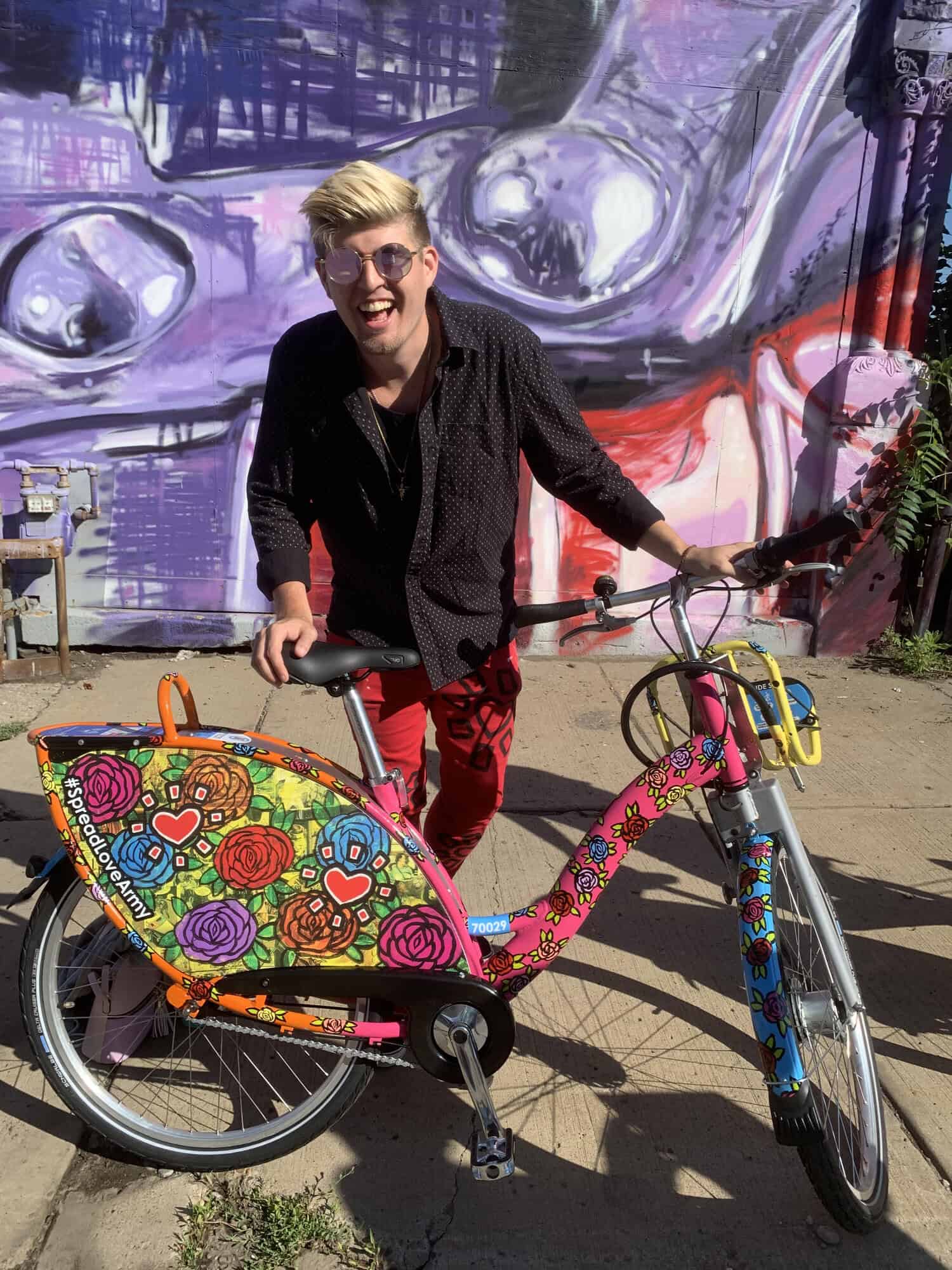 How Local Artist Zachary Rutter Is Spreading a Message of Love in ...