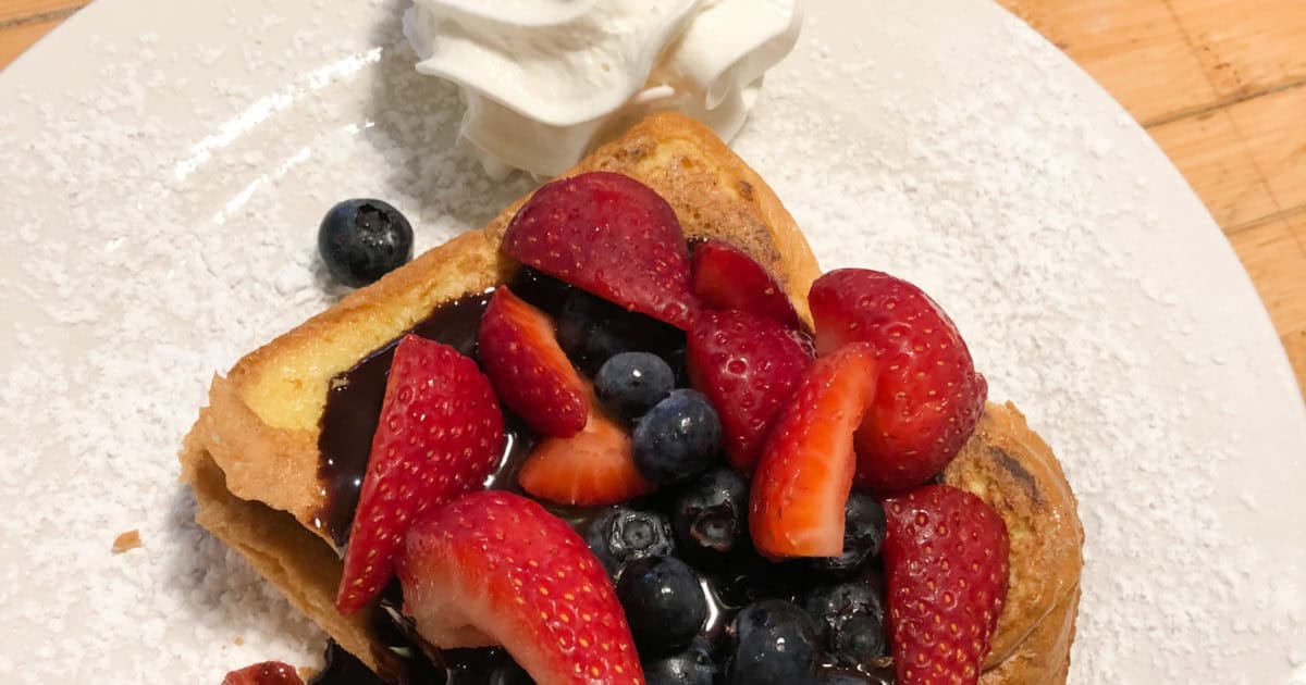 9 Breakfast Joints That'll Knock Your Socks Off - Made In PGH