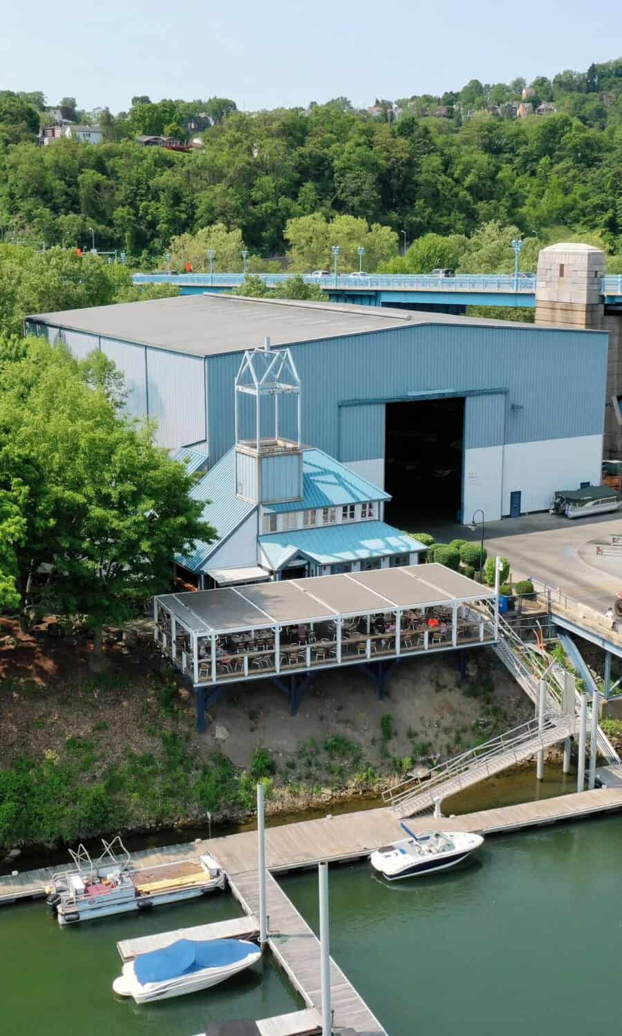 Pittsburgh Restaurants With a Water View to Soak In - Made In PGH