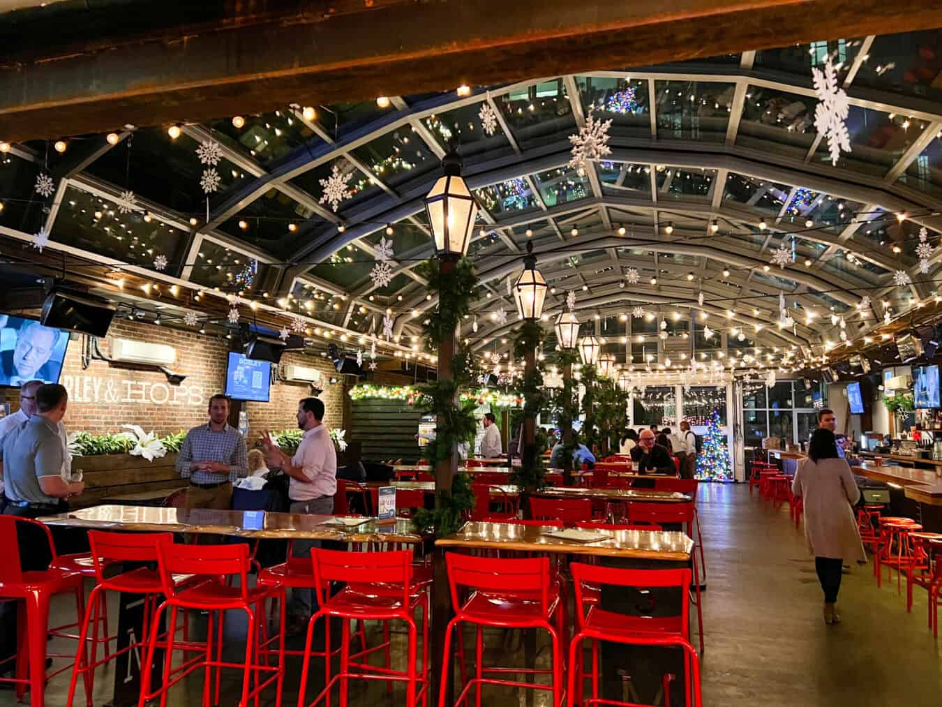 Your 2023 Pittsburgh Holiday Dining Guide is Here! - Made In PGH